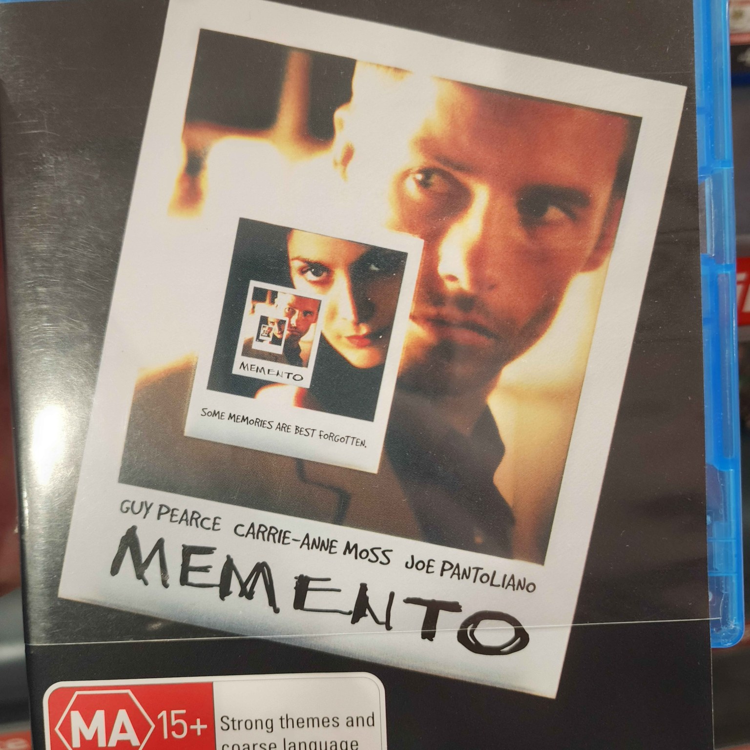 Memento: Christopher Nolan’s strange neo-noir mystery 25 years later ...